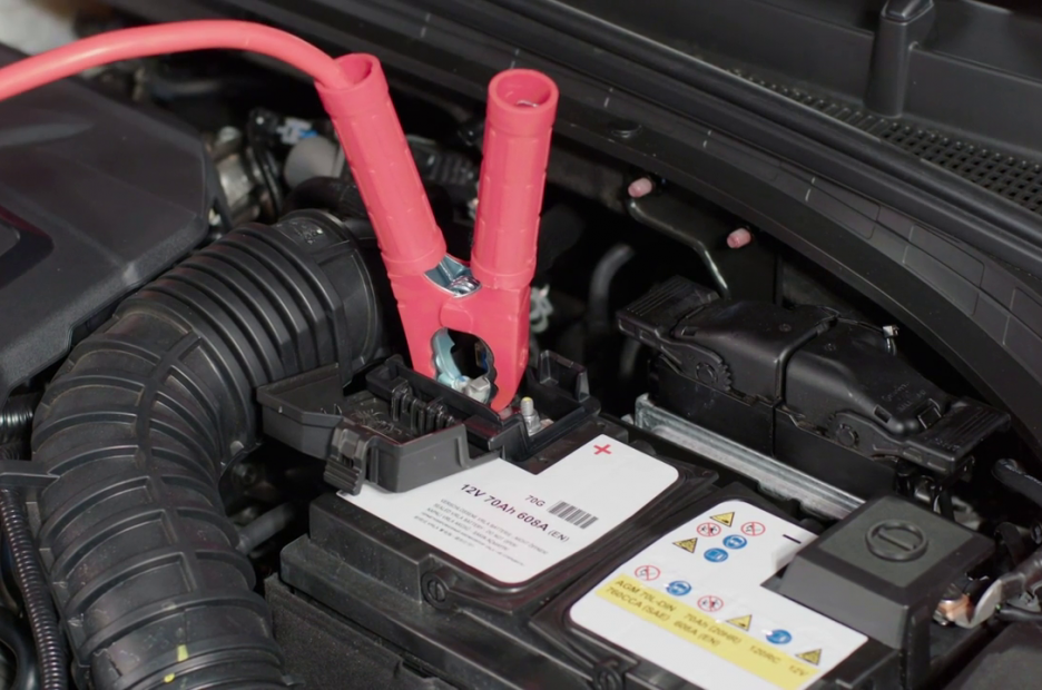 Top tips to avoid a flat battery - Halfords